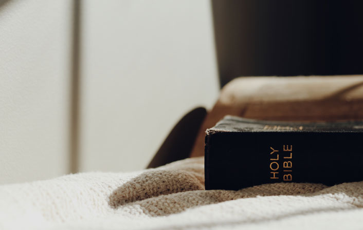 What Is Faith? Why Should I Believe in Christianity and Not Some Other ...